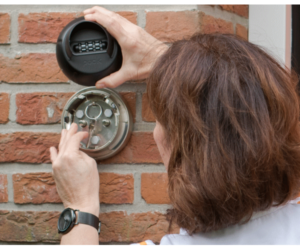 Puck Keysafe Sleutelkluis SKG** - Deur Intercom